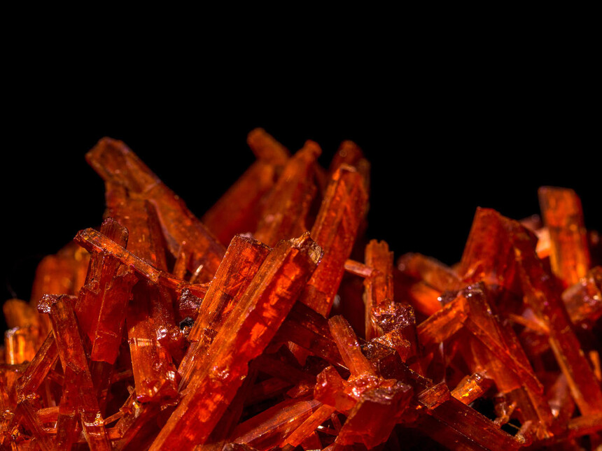 Gems and Minerals Unearthed | Meer