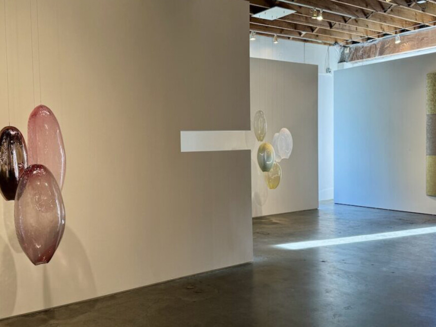 Ann Gardner. New glass work | Meer