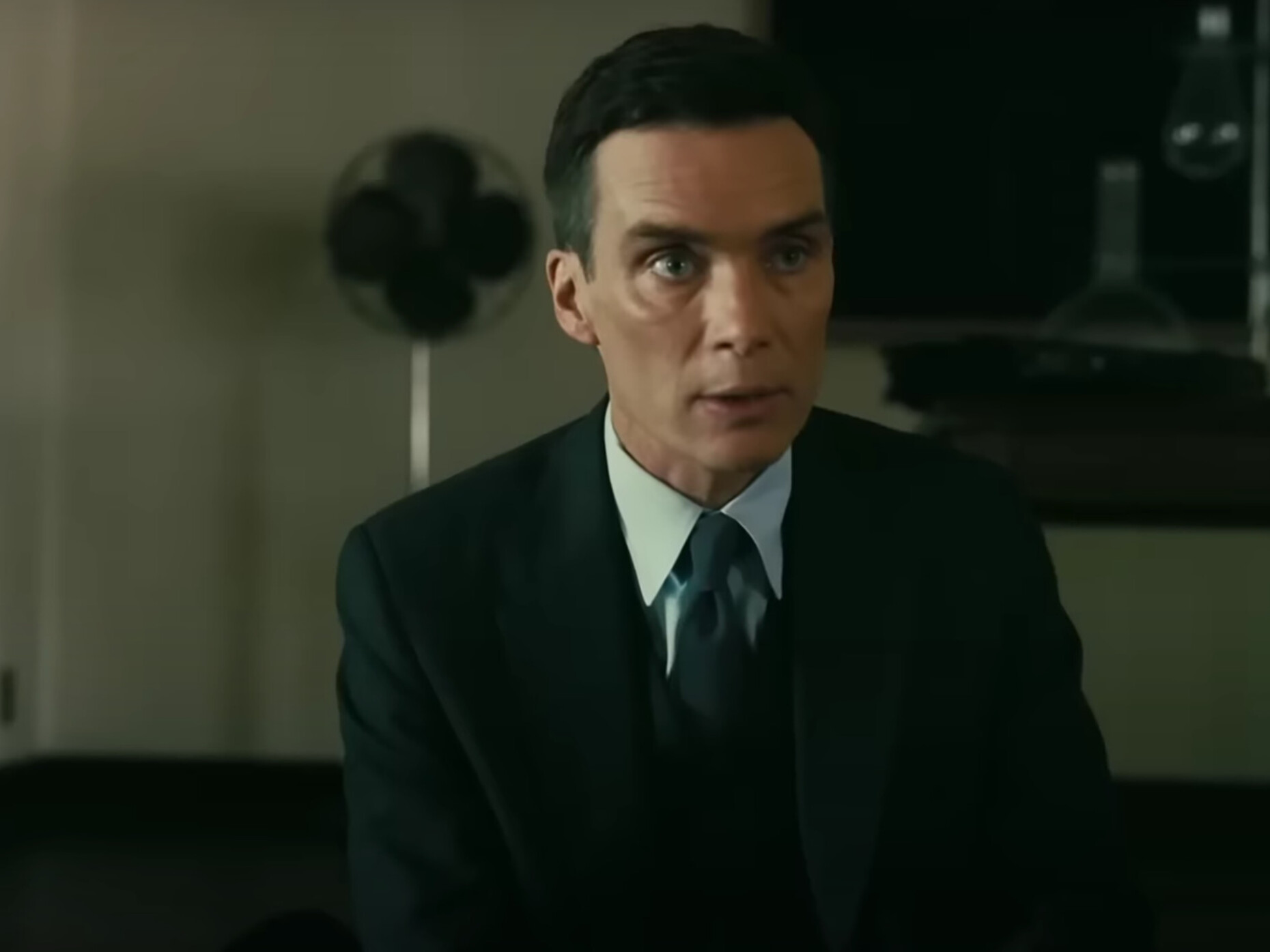 Oppenheimer: the man of the future | Meer