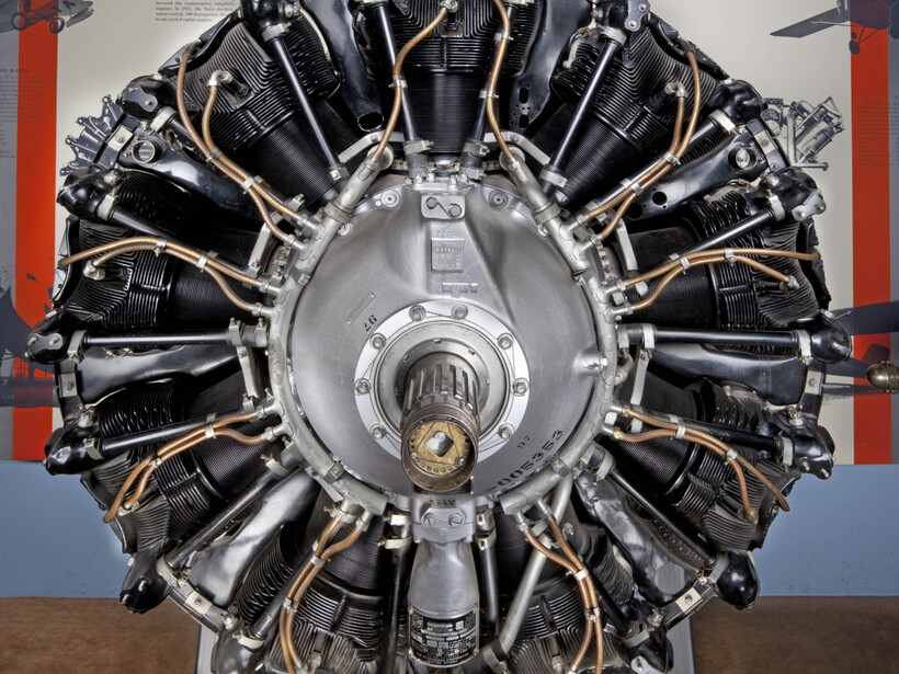 Wright “Cyclone 9” R-1820 | Meer