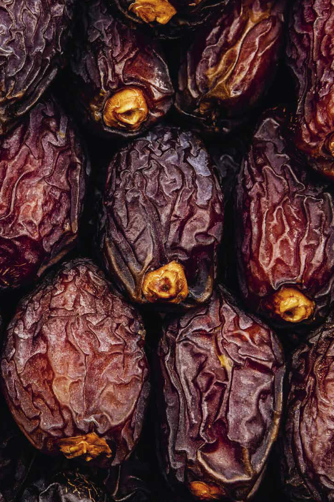 Mejhool dates: unveiling origin, spread, and controversies | Meer