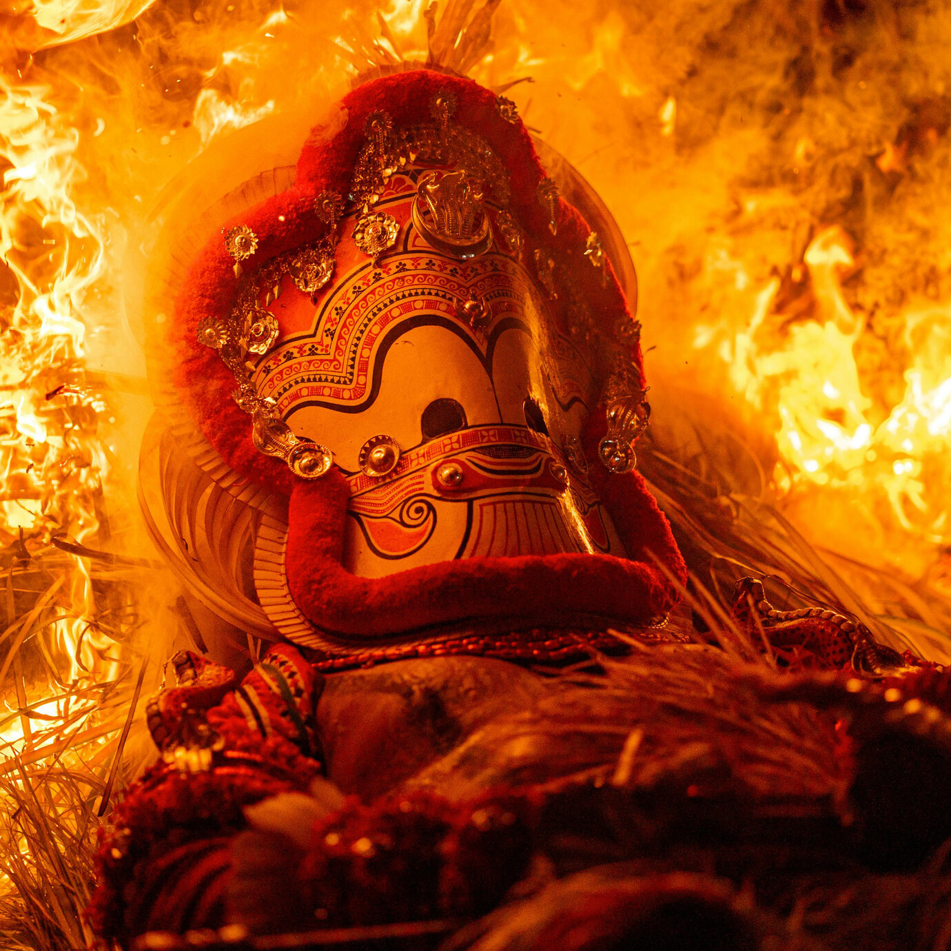 Theyyam: the dance where Gods walk among the people | Meer