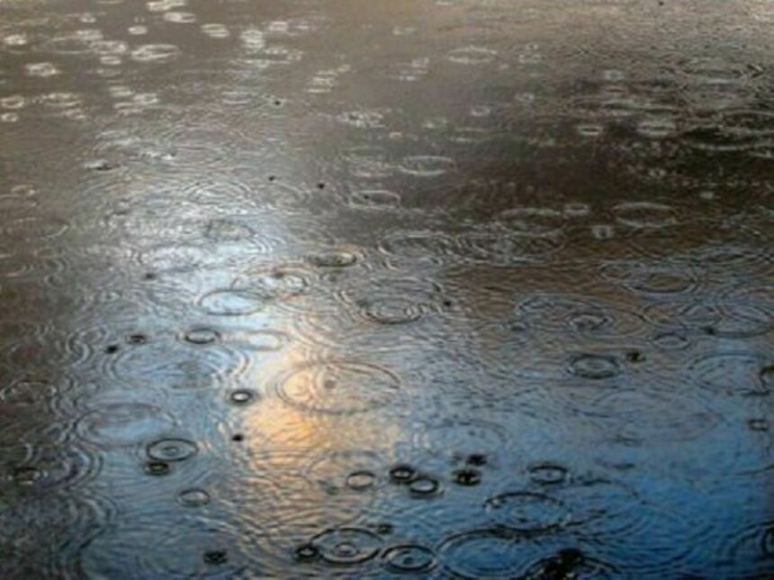 Waiting for the rain maker | Meer