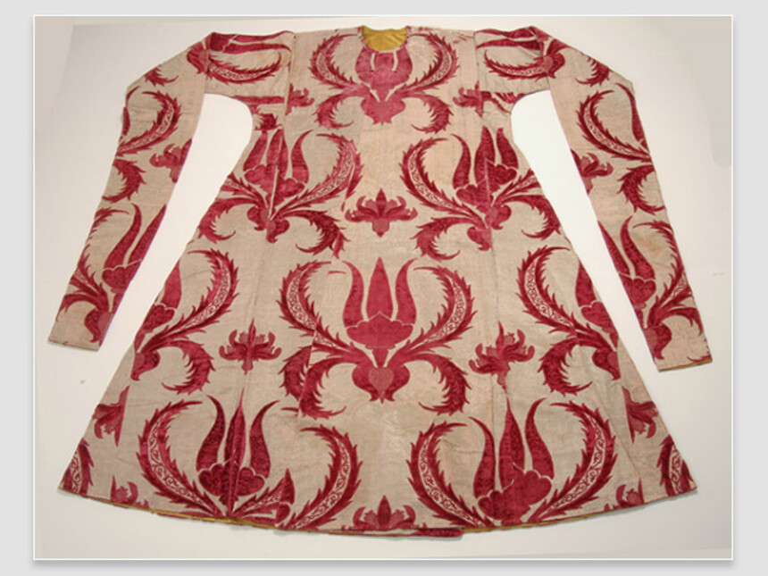 The Treasures and the Tradition of “Lâle” | Meer