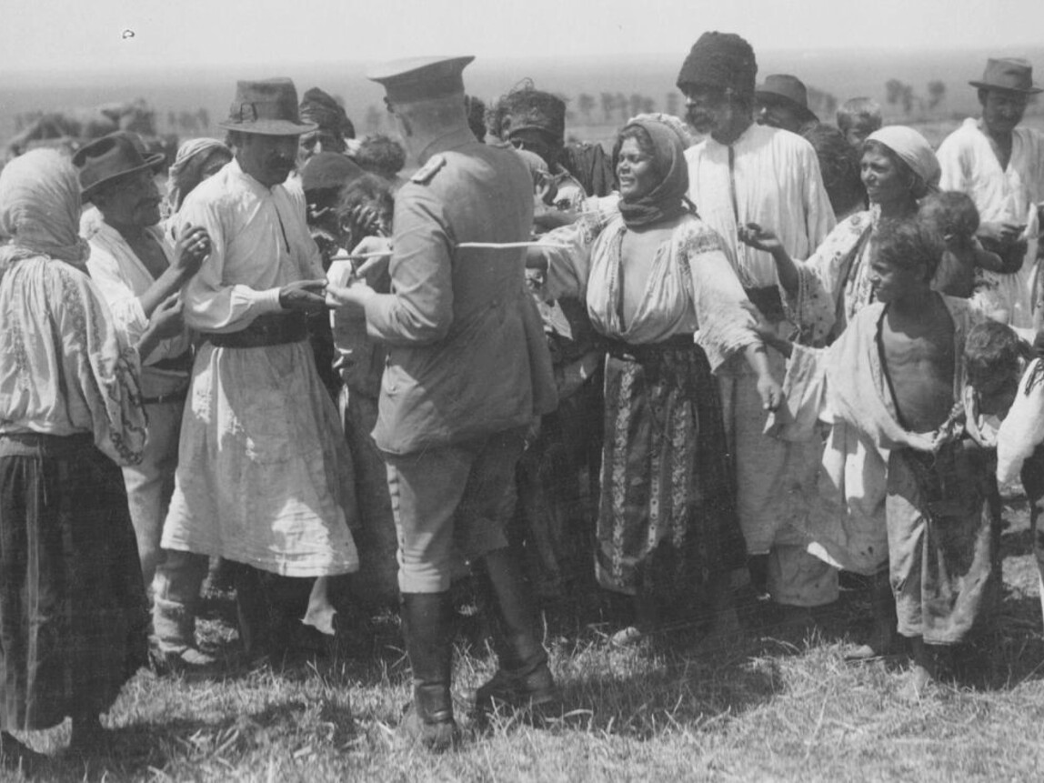 Genocidio dei rom e sinti | Meer