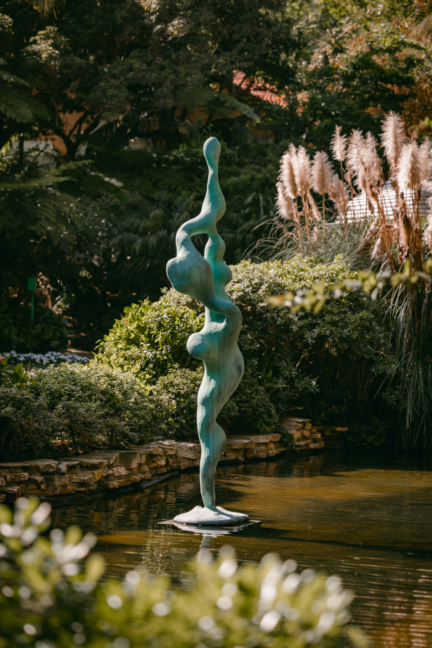 Rogan Gregory at Hotel Bel-Air | Meer