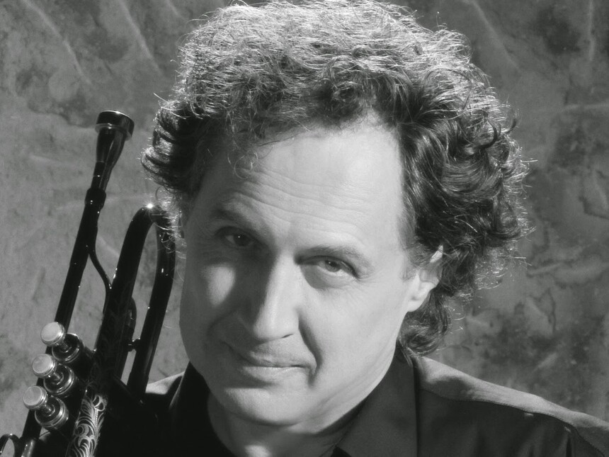 Mark Ware Isham: in perfetto equilibrio | Meer