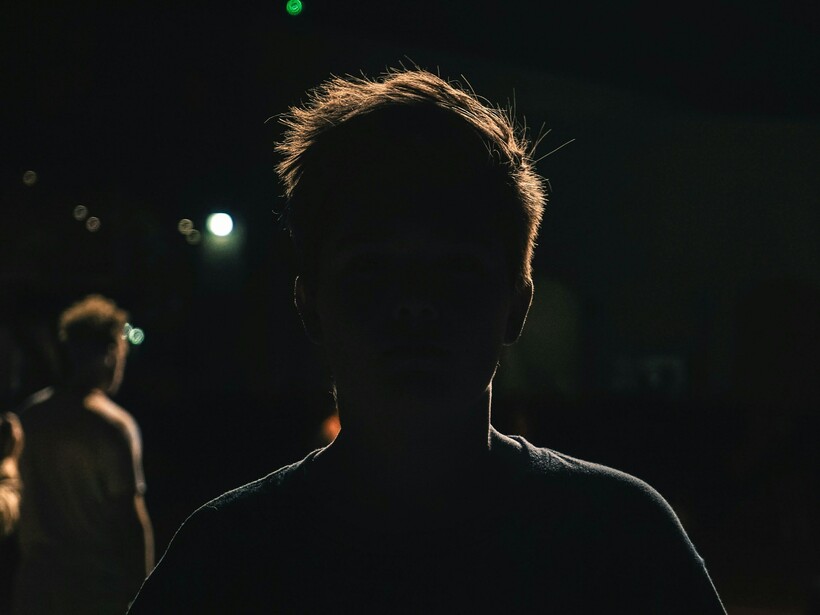 Pessoas sem rosto | Meer