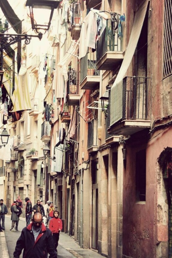 Rebranding of Raval, iconic Barcelona's district | Meer