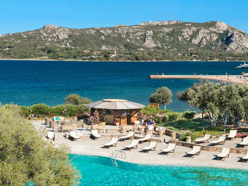 Escape to Cala di Falco | Meer