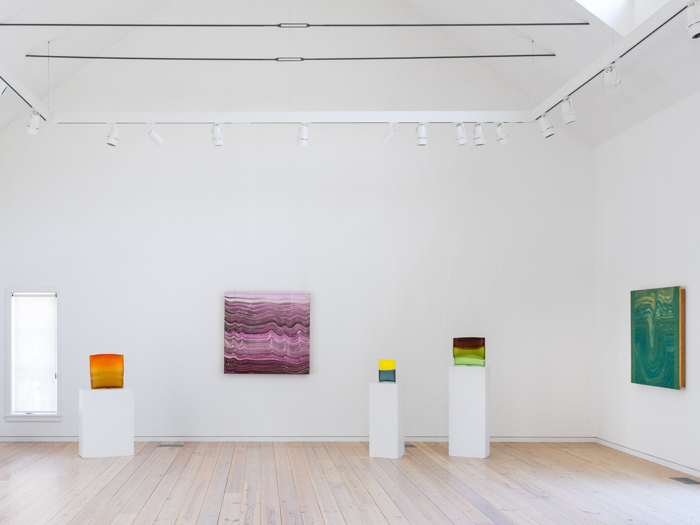 Moira Dryer and Laura de Santillana. Air and light | Meer