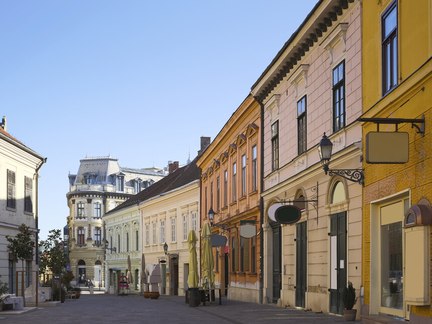 The architectural evolution of Pécs | Meer