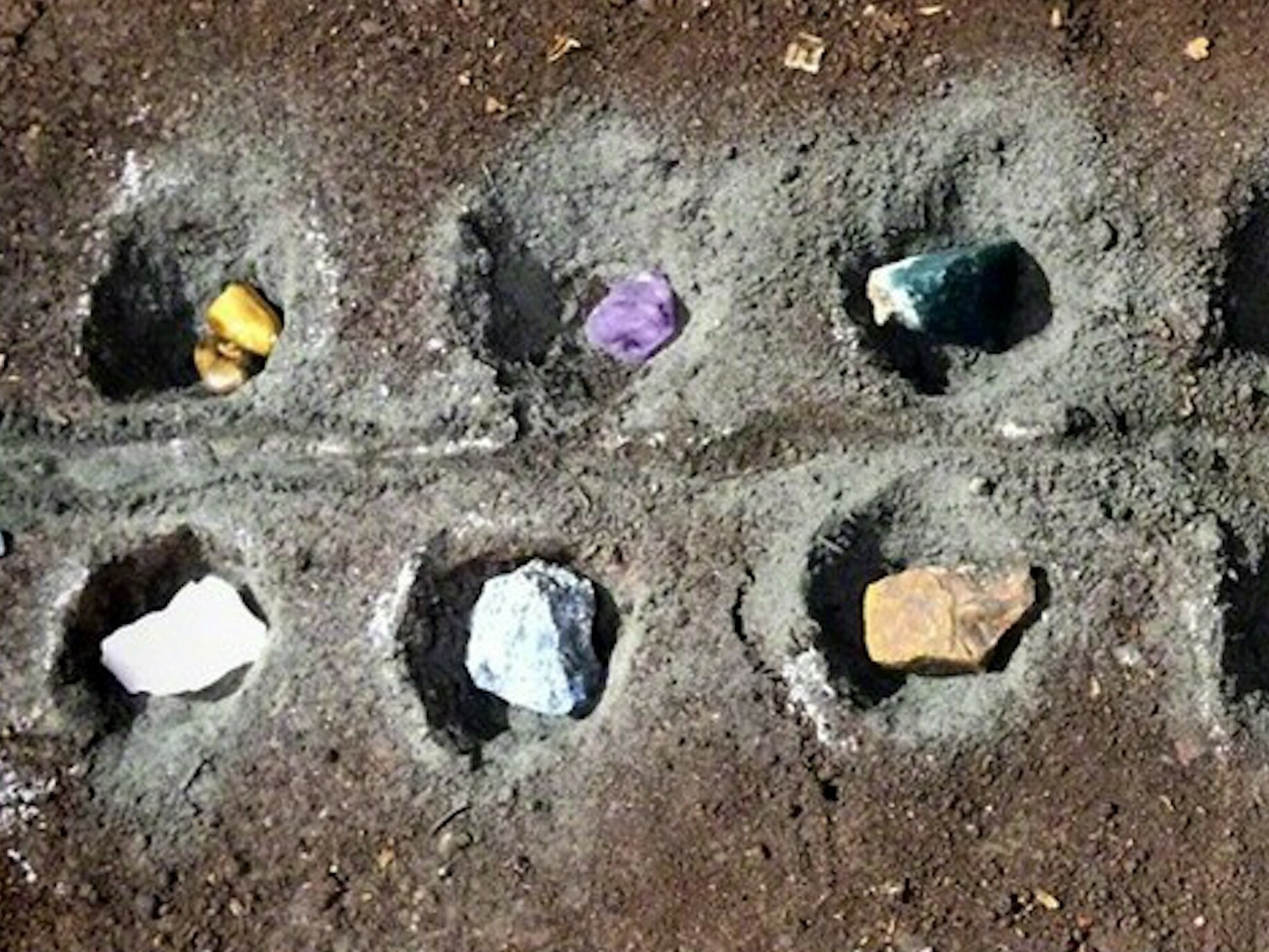 Dineo Seshee Bopape, Exhibition view. Courtesy of Art in General | Art ...