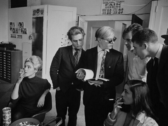 David McCabe. Warhol's Muse | Meer