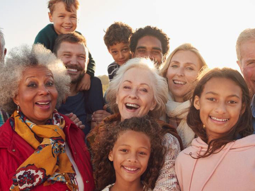 Multiethnicity, with bridges or walls? | Meer