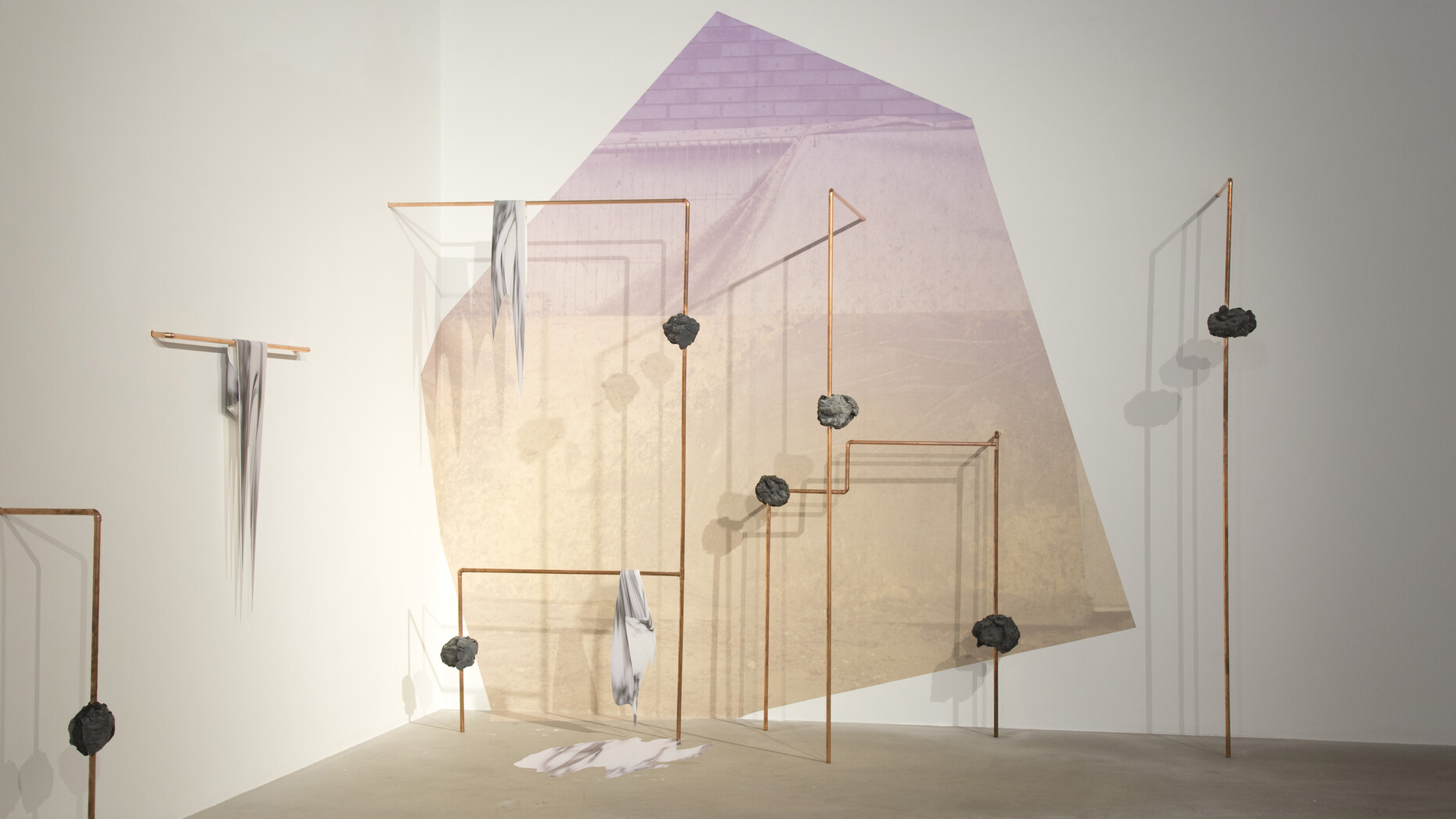 Combining Materials | Meer