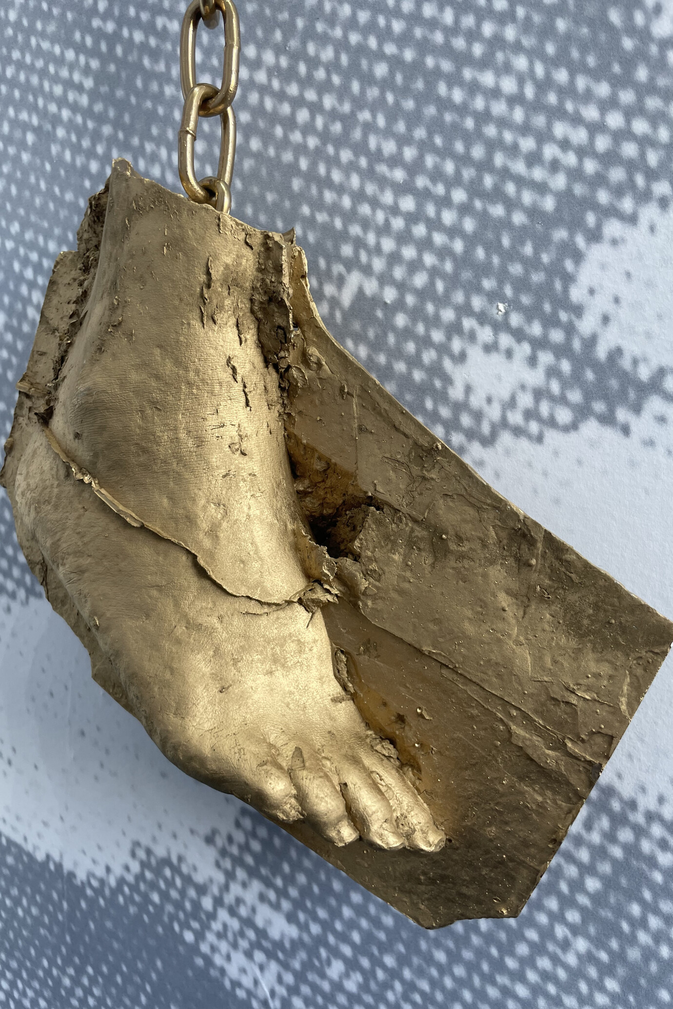 Sanctum futurum: relics and forbidden desires | Meer