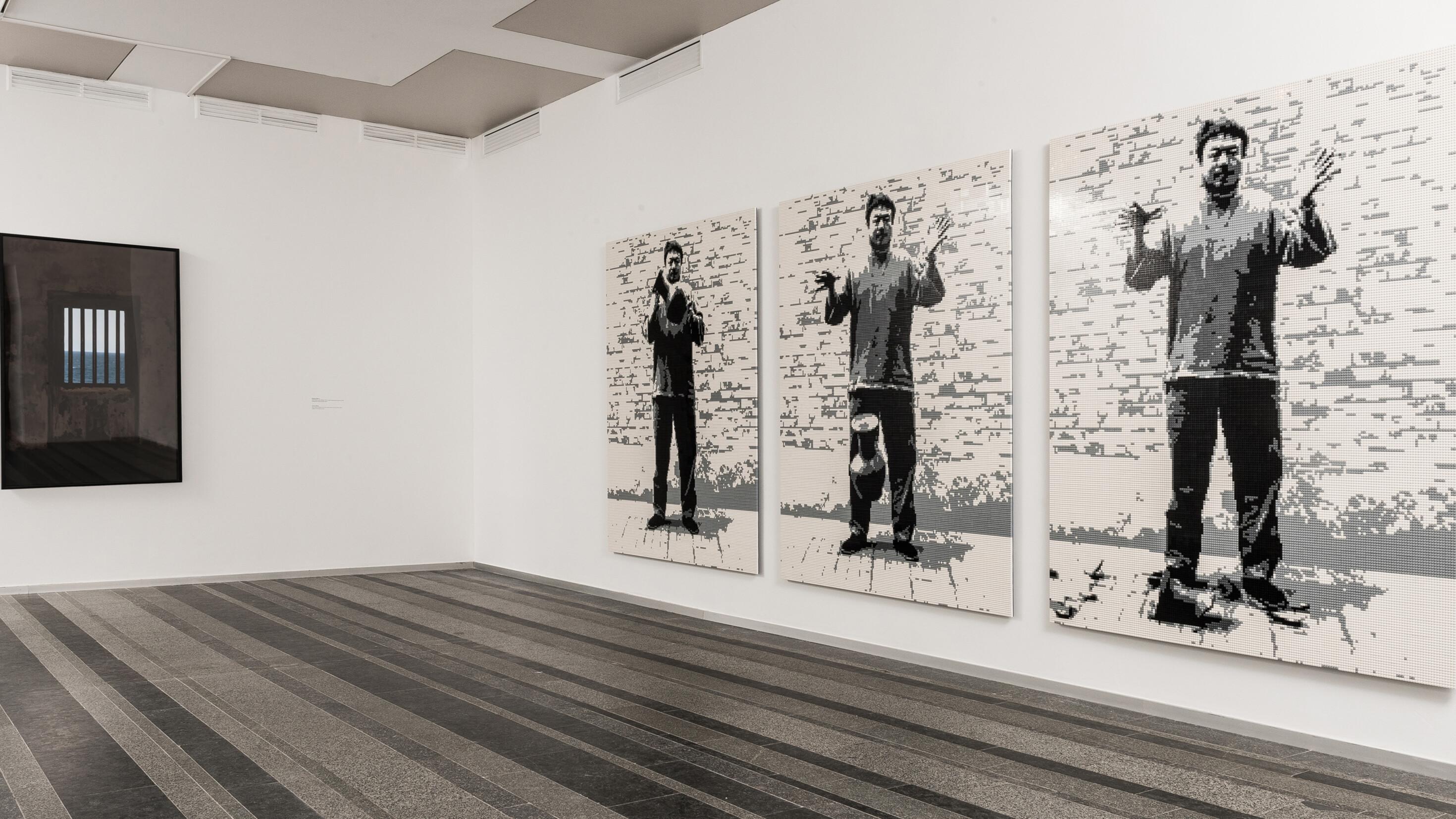 Fragile State | Meer