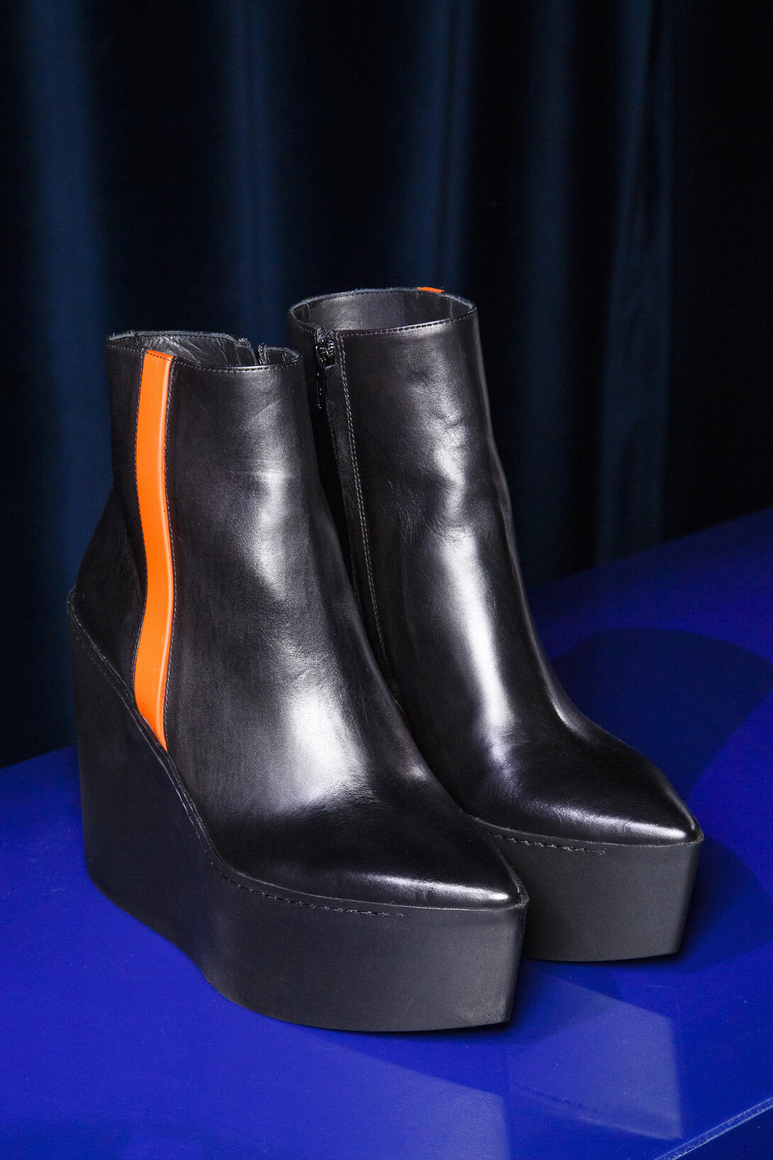 Vic Matié. The creation of the truth | Meer