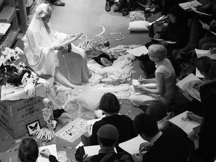 Larga vida al ‘Death Drawing’ | Meer