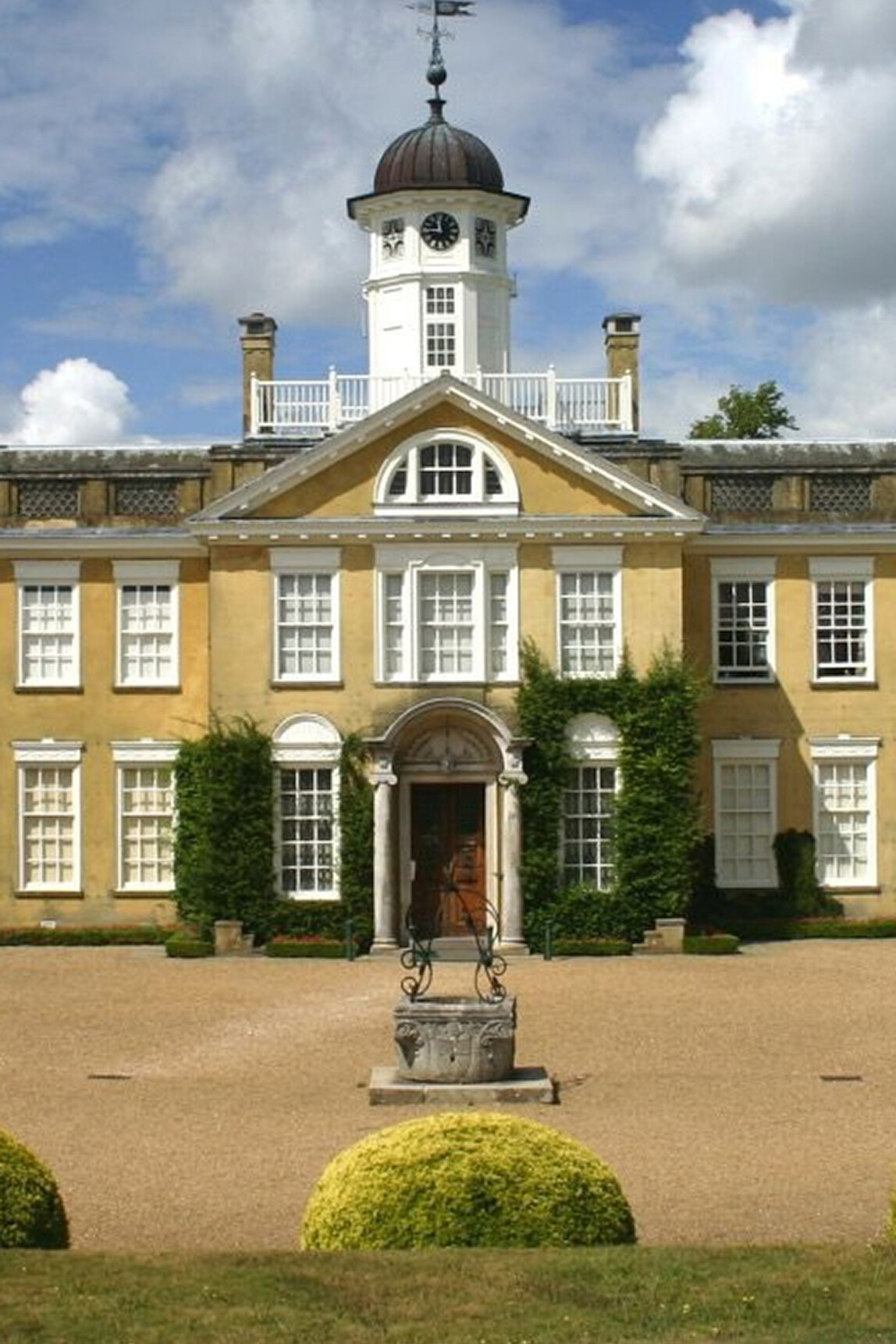 Polesden Lacey, a romantic retreat | Meer